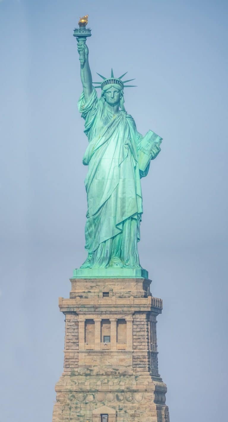 Hidden Secrets Behind the Statue of Liberty: Why Is It Green? - History ...